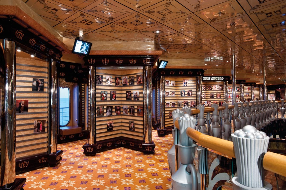 Carnival Legend Cruise Ship Details | RCI Cruise